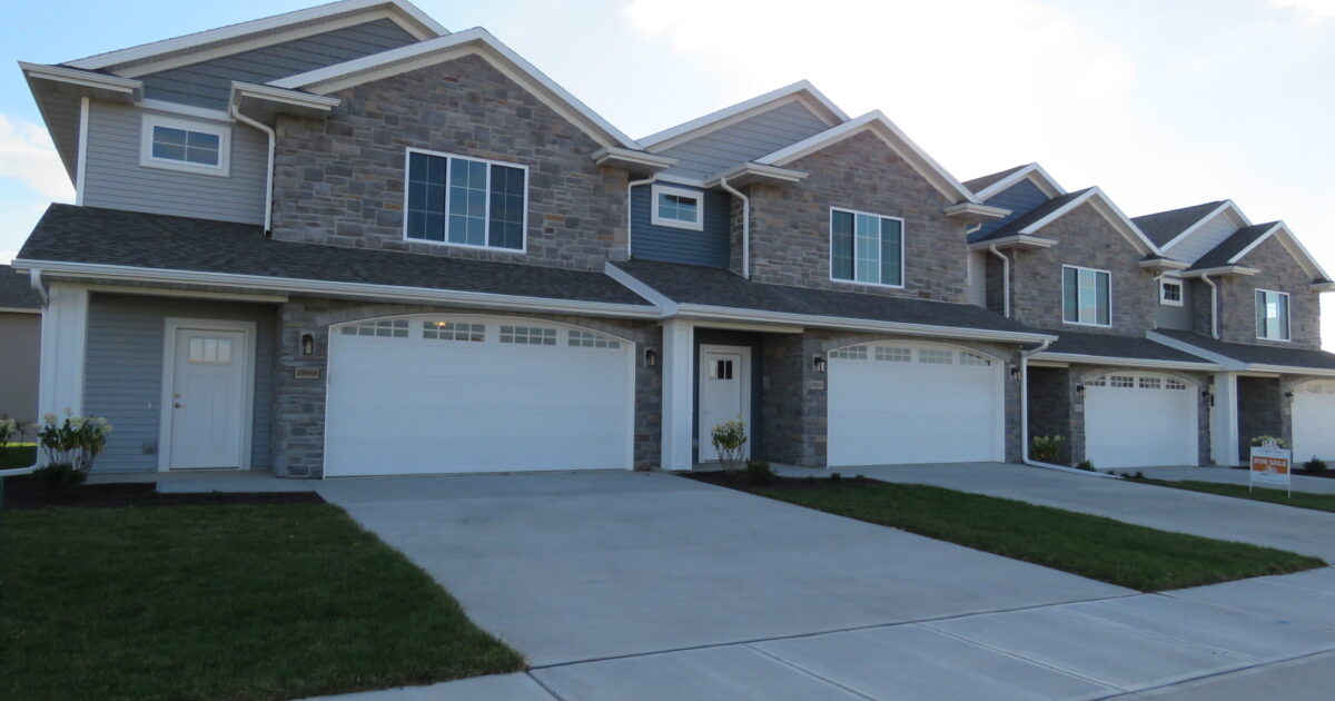 2894 Ridgeview Dr 4plex | Grand Rail Construction & Development